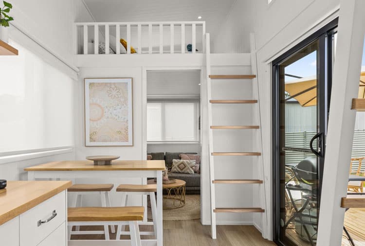 Tiny House Ladder Ideas: Maximizing Loft Space with Style and ...